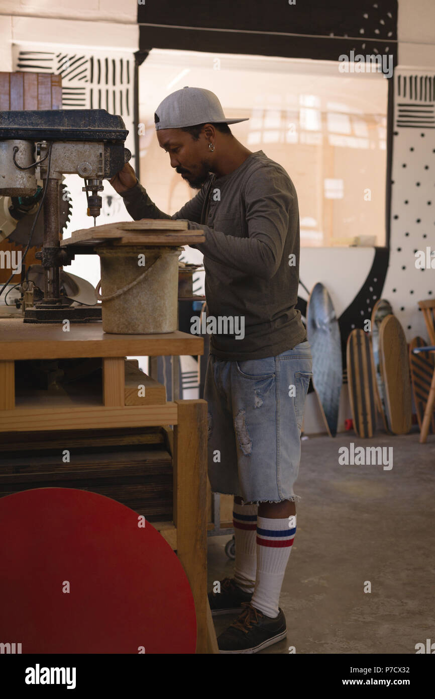 Radial drilling machine hi-res stock photography and images - Alamy