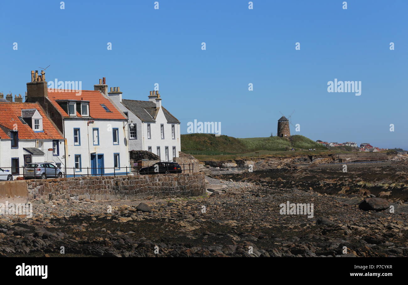 Low tide at st monans hi-res stock photography and images - Alamy