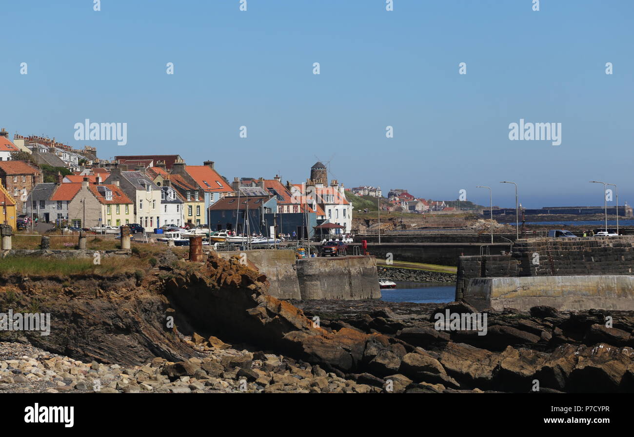 Low tide at st monans hi-res stock photography and images - Alamy