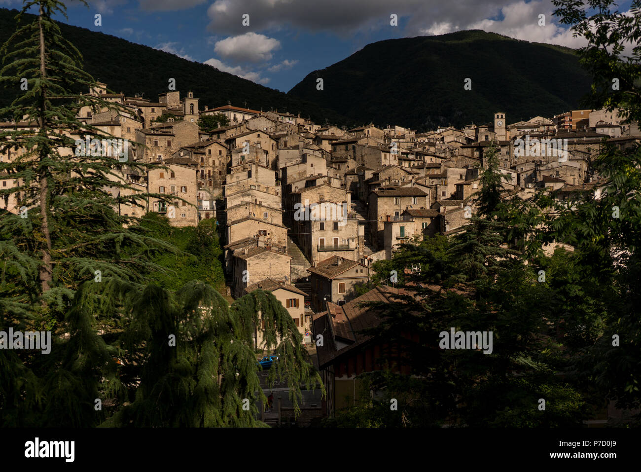 Small towns in the mountains of Abruzzo, Italy Stock Photo - Alamy