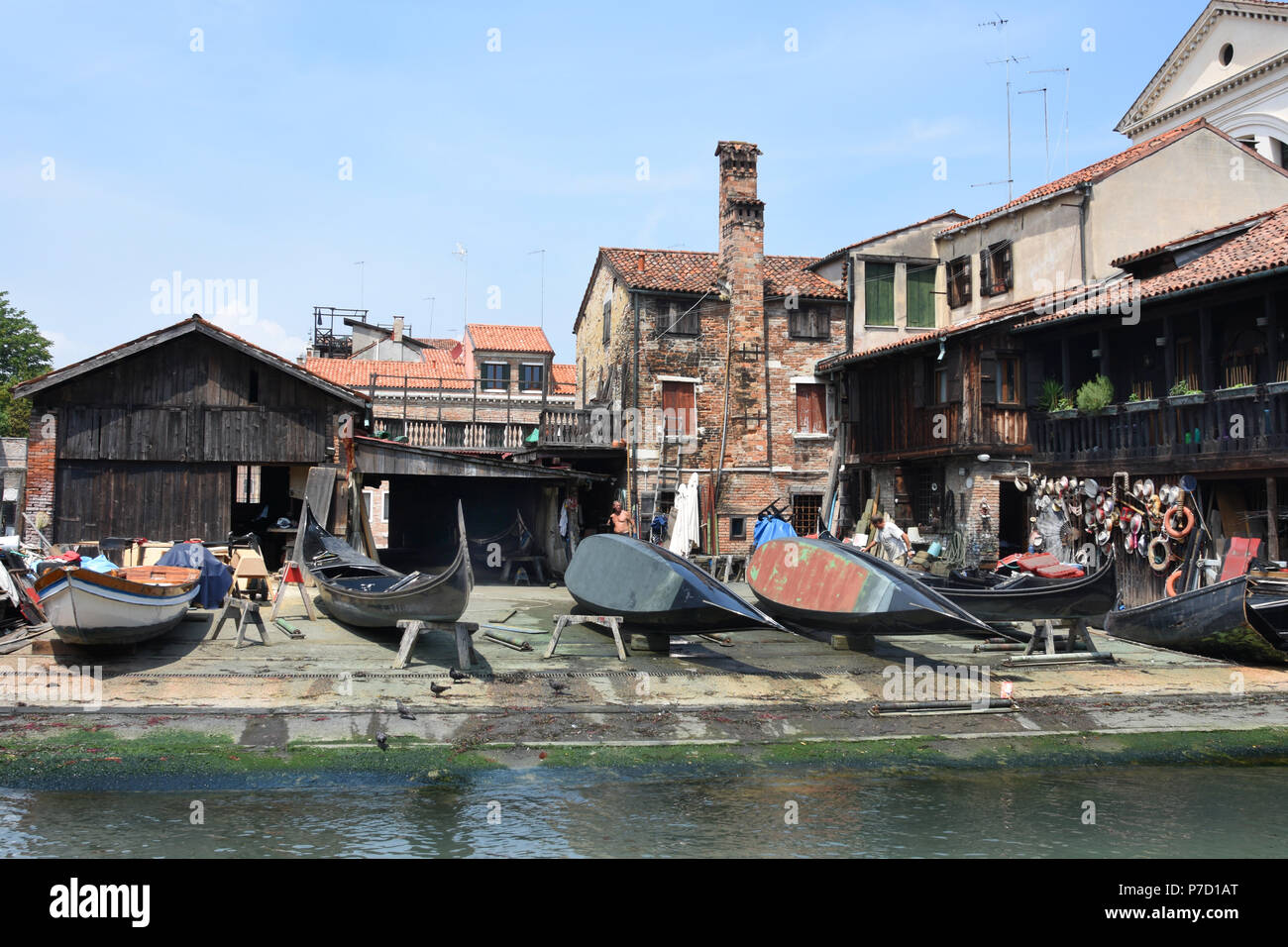 Medieval venice people painting hi-res stock photography and images - Alamy