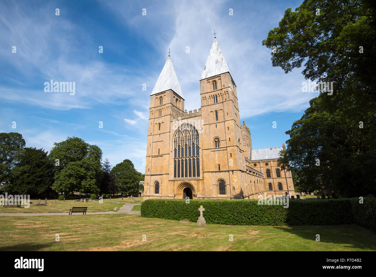 Southwell minster cathedral in nottinghamshire hi-res stock photography ...