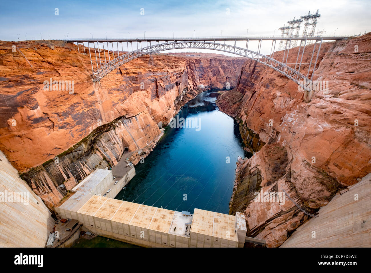 Scenic view of the bridge over Glen canyon dam and power plant, Page ...