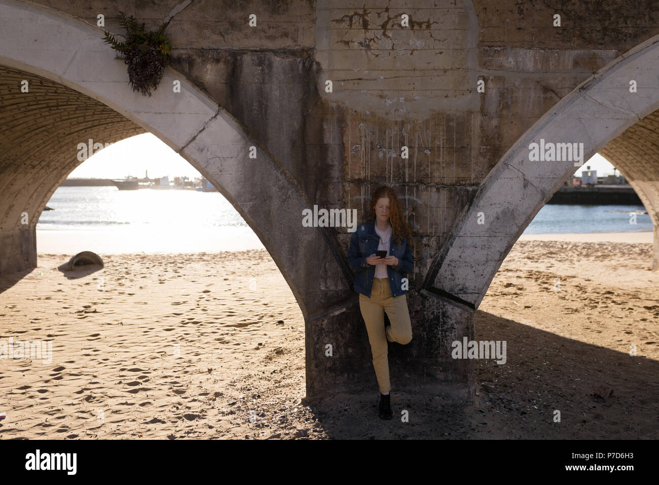 Mobile bridge hi-res stock photography and images - Alamy