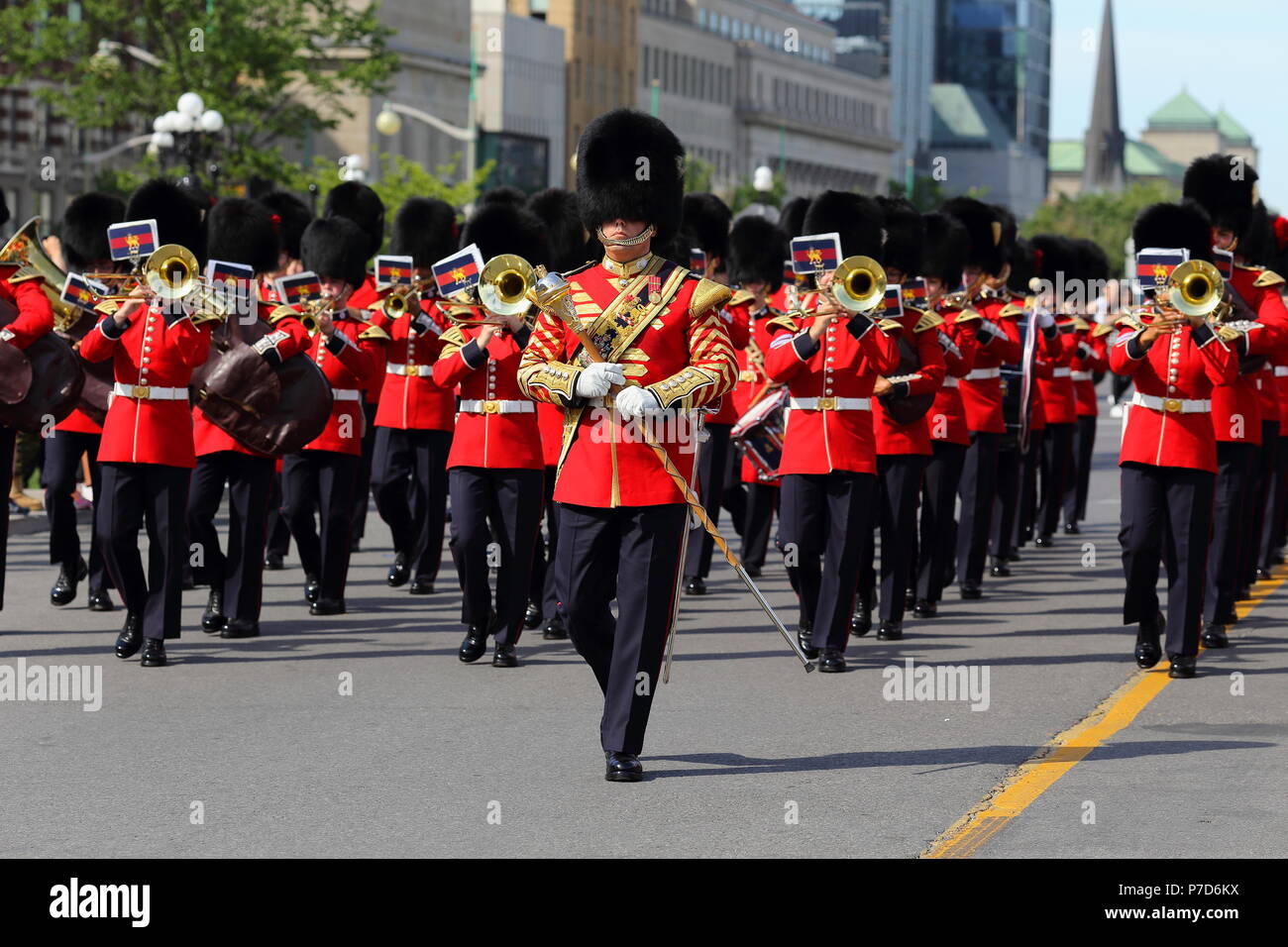Canadian guards hi-res stock photography and images - Alamy
