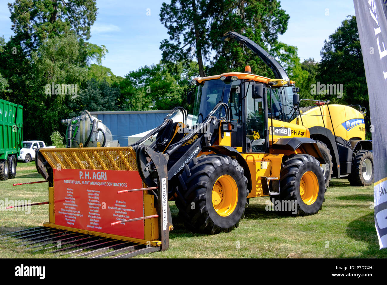 Jcb farm master hi-res stock photography and images - Alamy