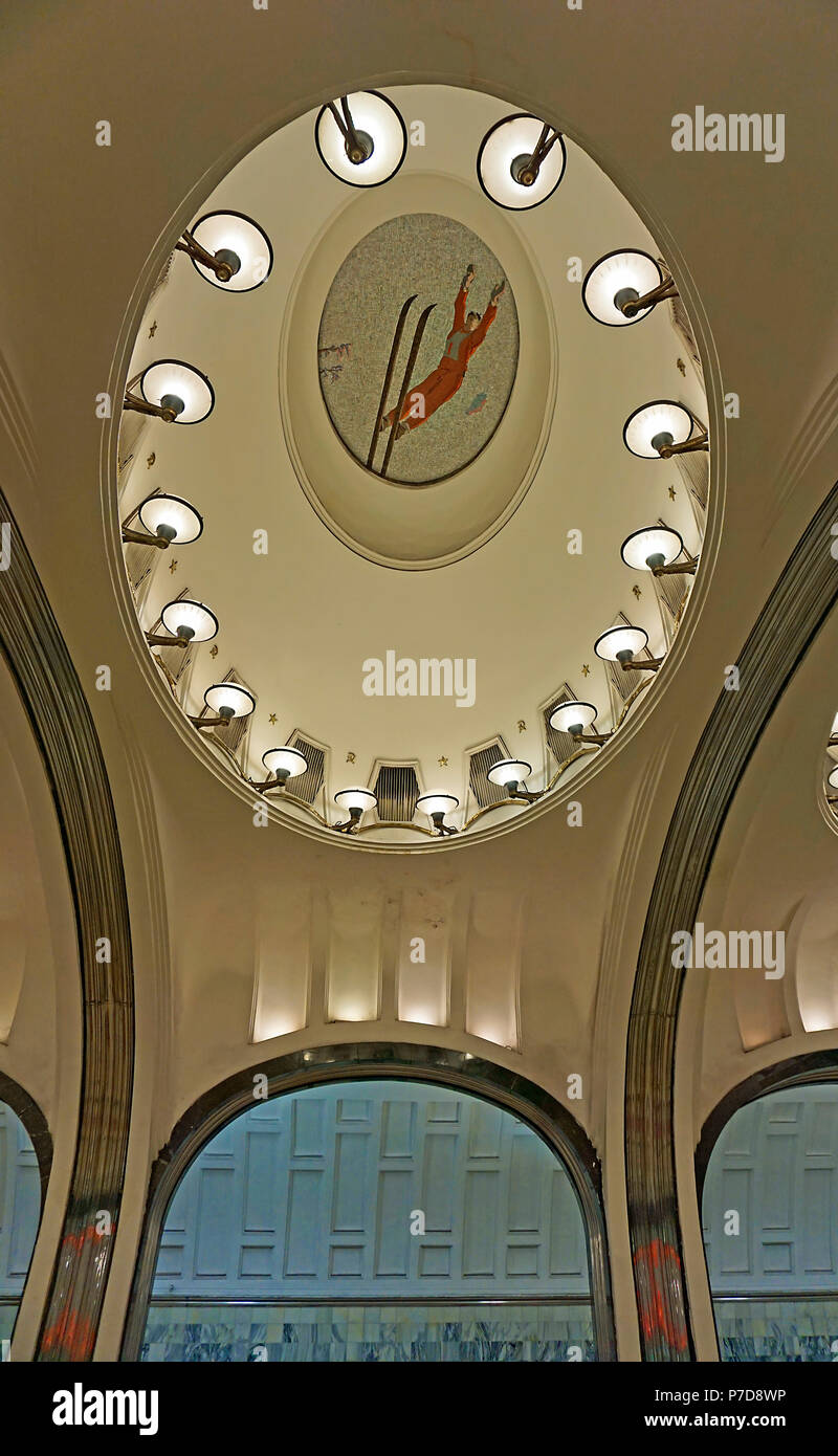 Mosaic moscow metro hi-res stock photography and images - Alamy