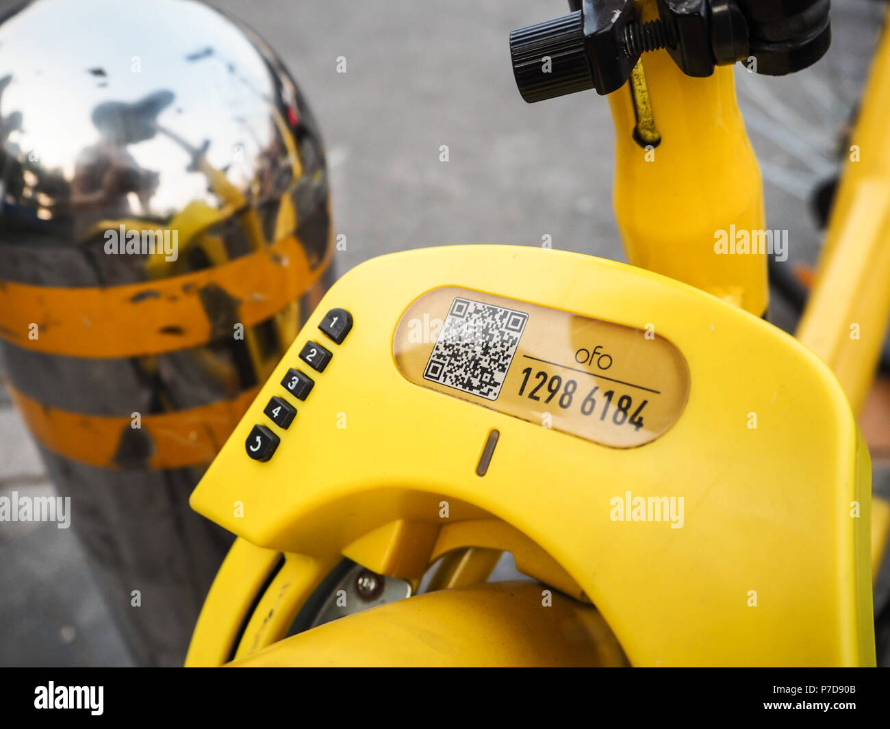 Flexible life cycle hi-res stock photography and images - Alamy