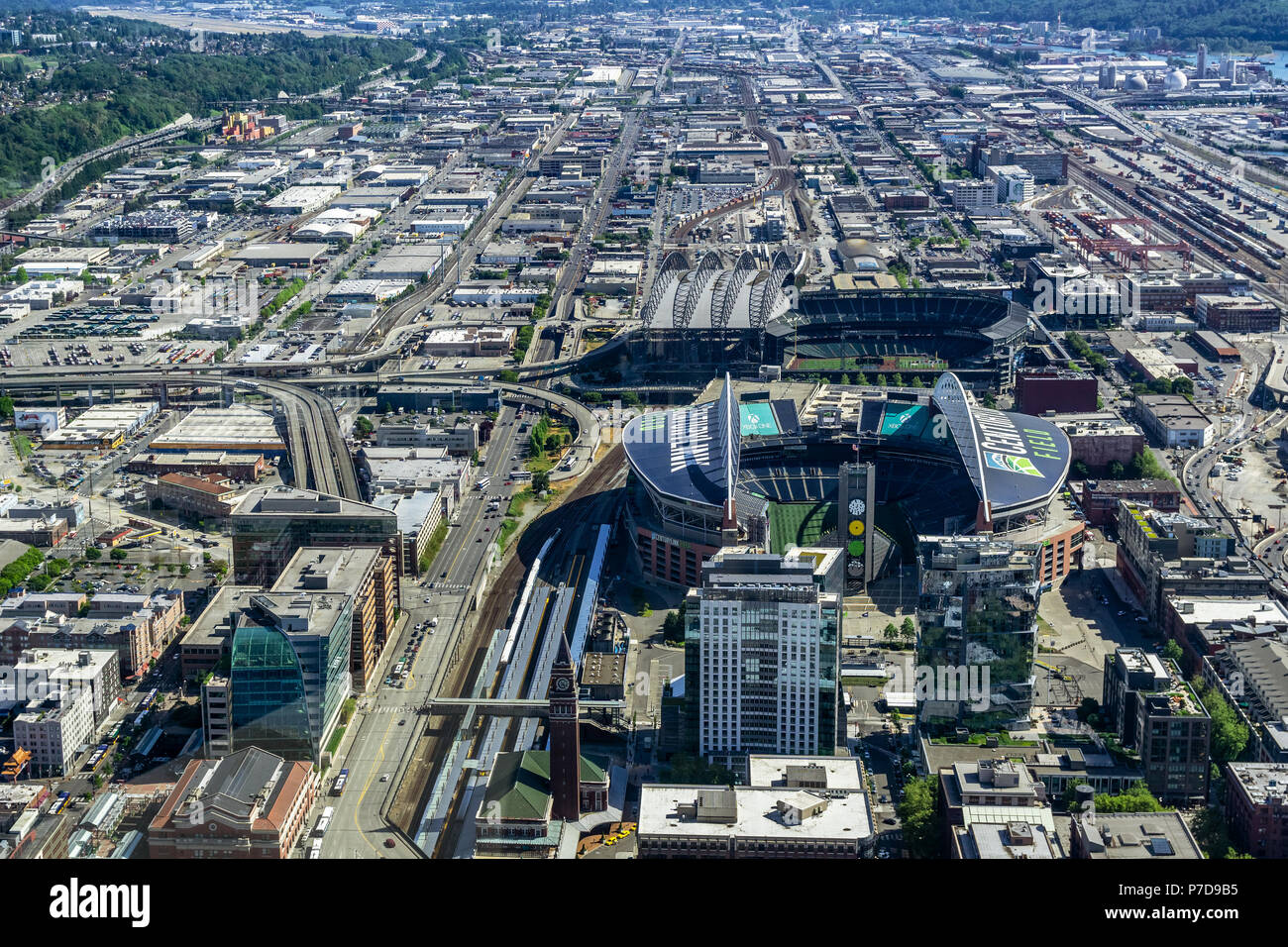 Seattle stadium district hi-res stock photography and images - Alamy