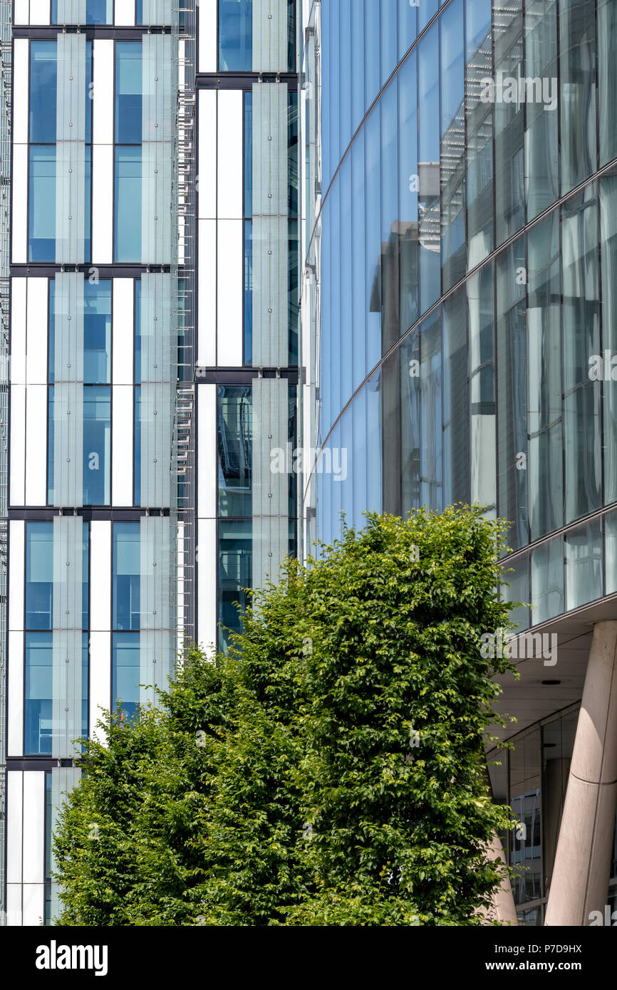 Modern office blocks in the Spinningfields area of Manchester City ...