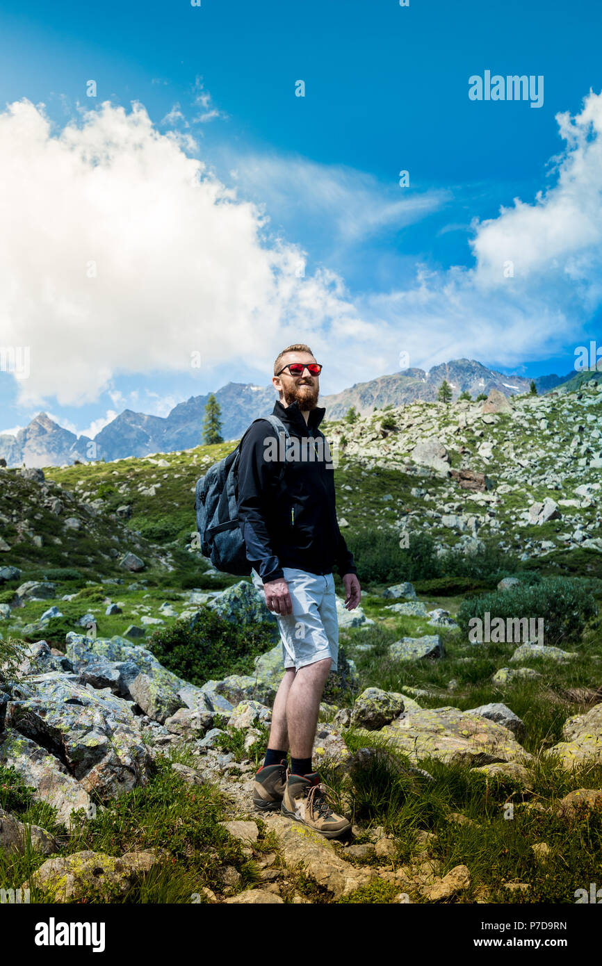 Man enjoying the sunny weather hi-res stock photography and images - Alamy