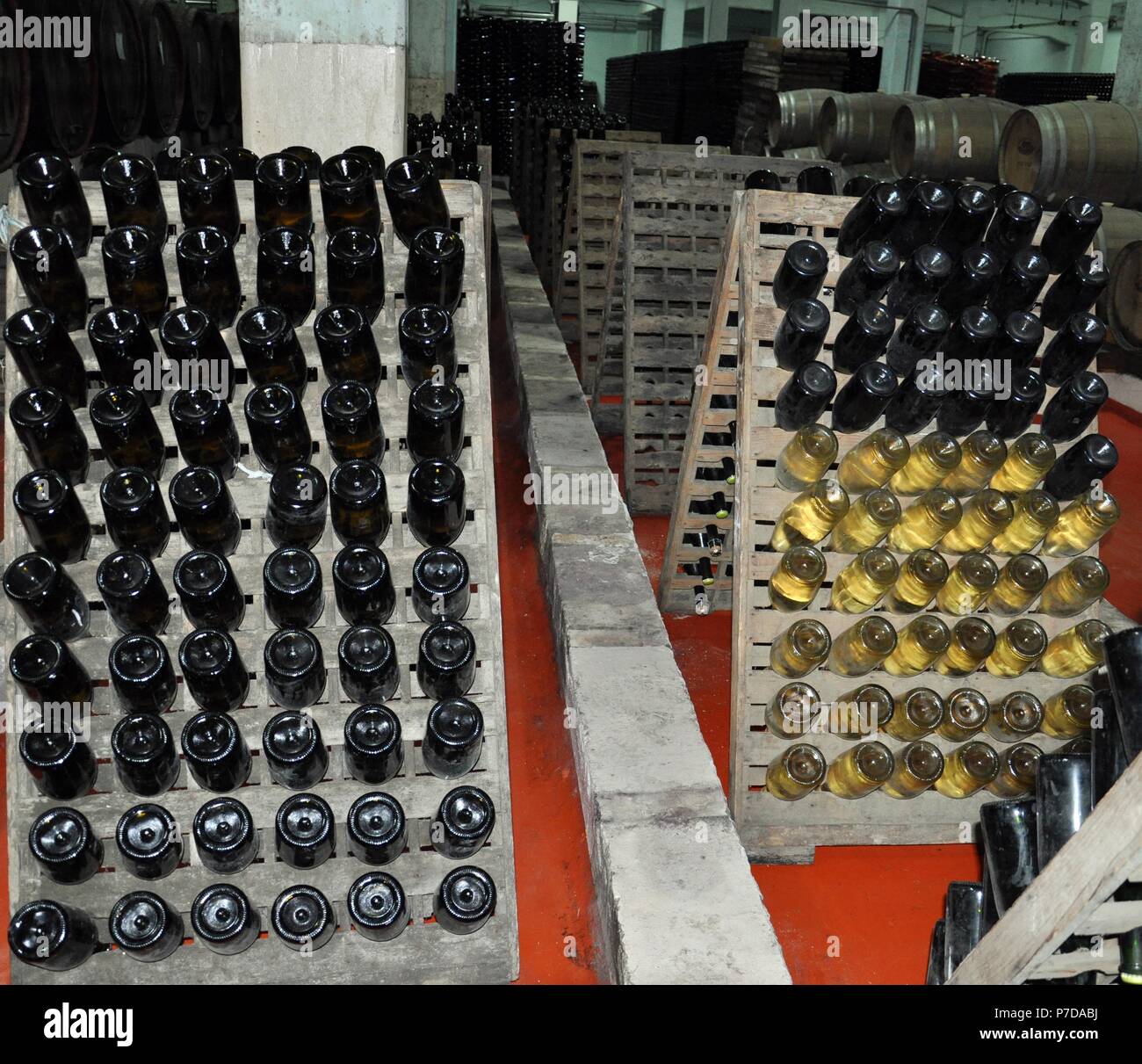 Wooden rack hi-res stock photography and images - Alamy