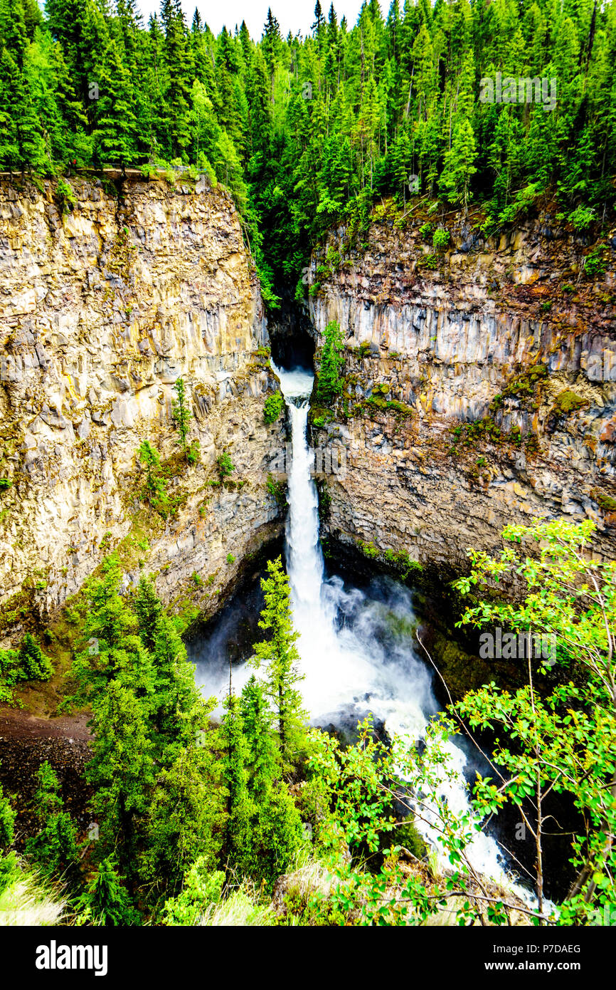 Spahats Falls on Spahats Creek in Wells Gray Provincial Park at ...
