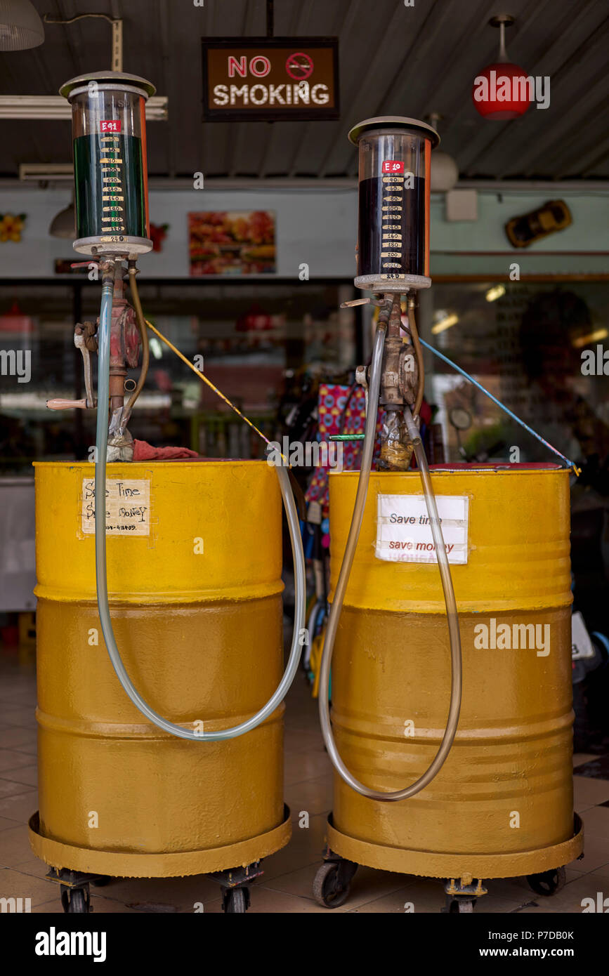 Petrol drum hi-res stock photography and images - Alamy