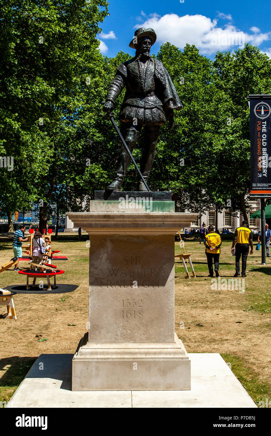 Statue Of Sir Walter Raleigh, Greenwich, London, United Kingdom Stock ...