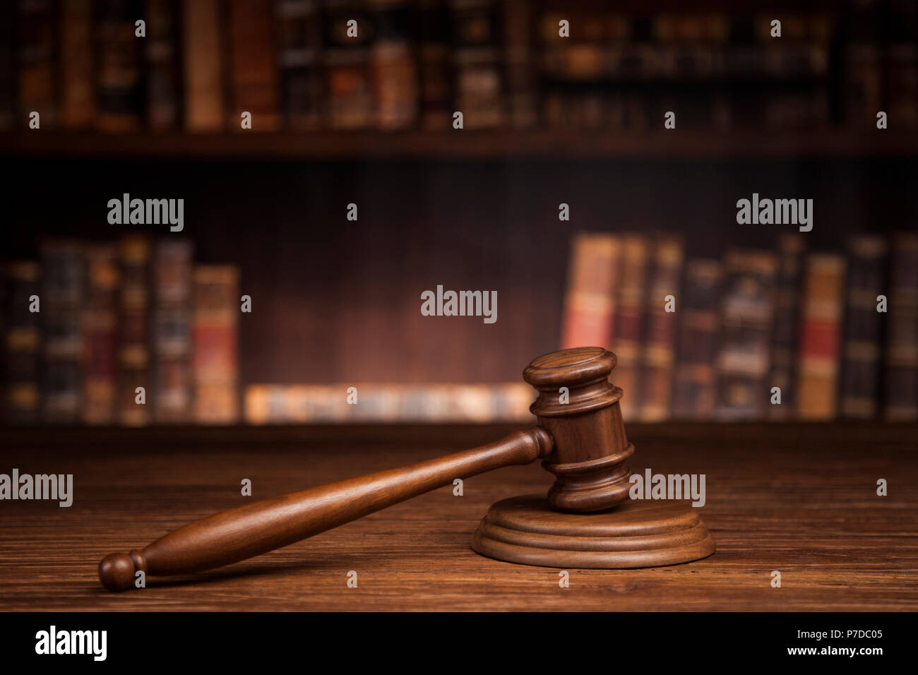Judge, male judge in a courtroom striking the gavel Stock Photo - Alamy