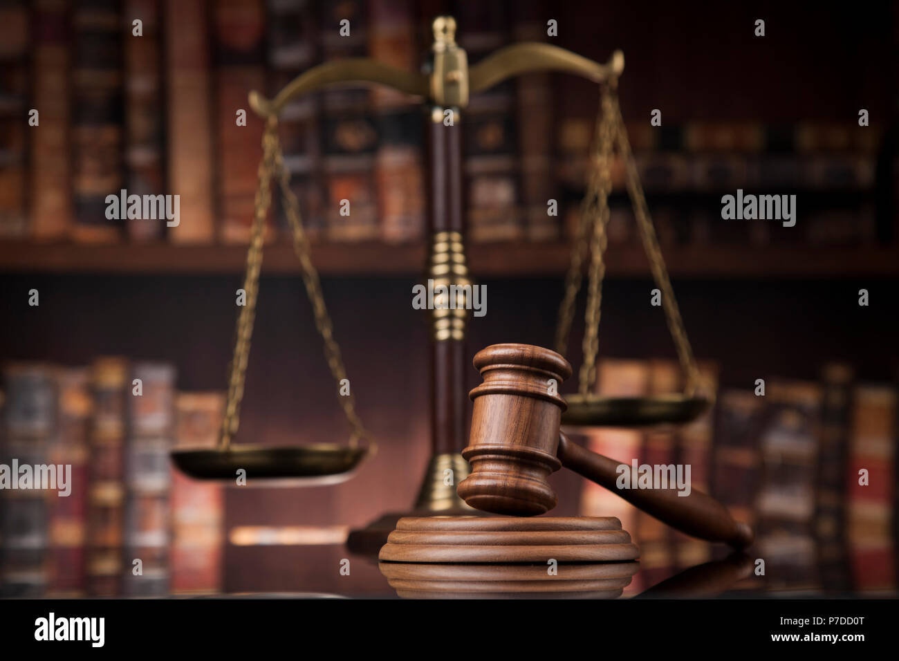 law theme, mallet of the judge, justice scale, books, wooden desk Stock Photo - Alamy