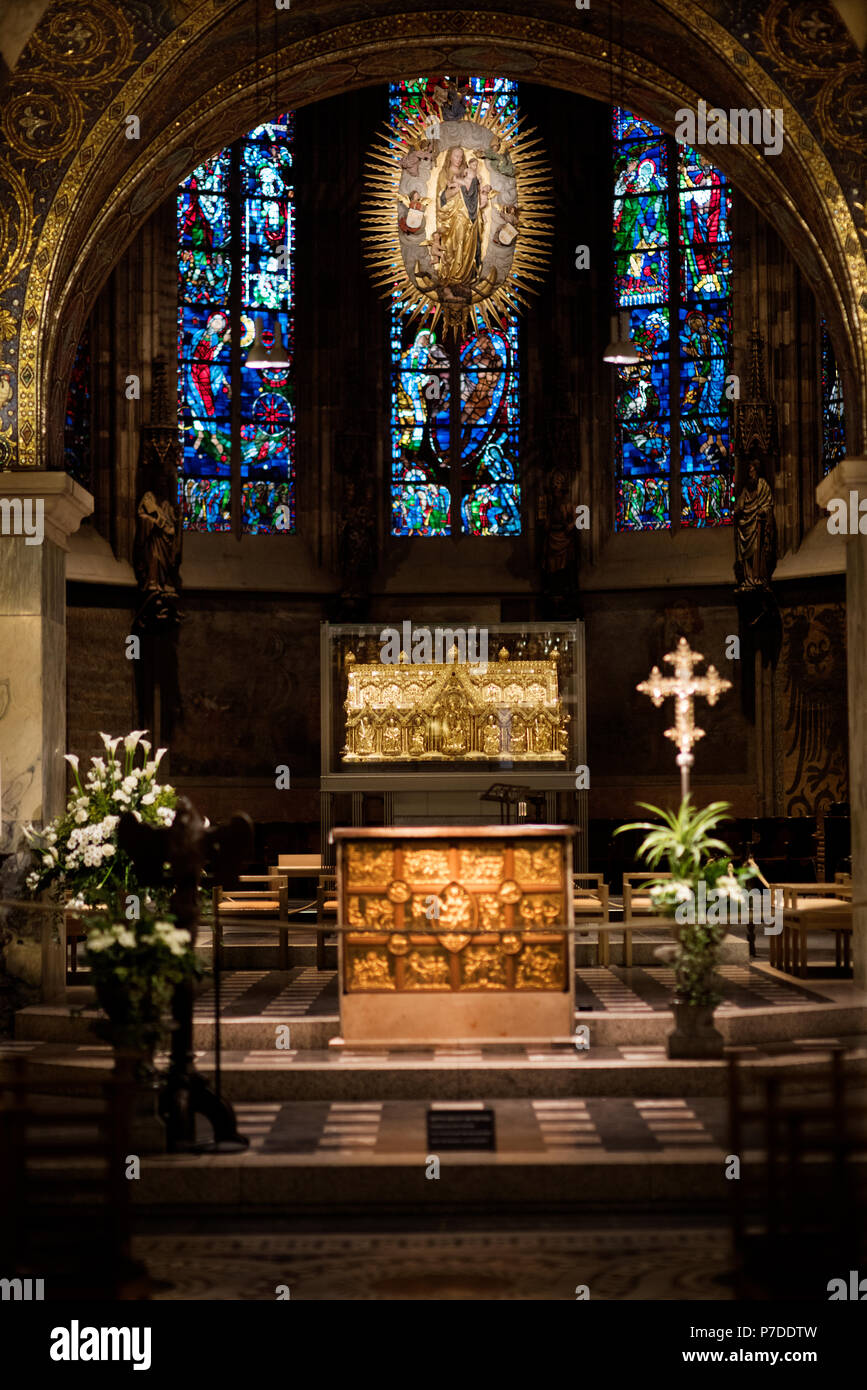 Aachen Cathedral, Aachen Germany June 2018 The Karlsschrein in Aachen ...