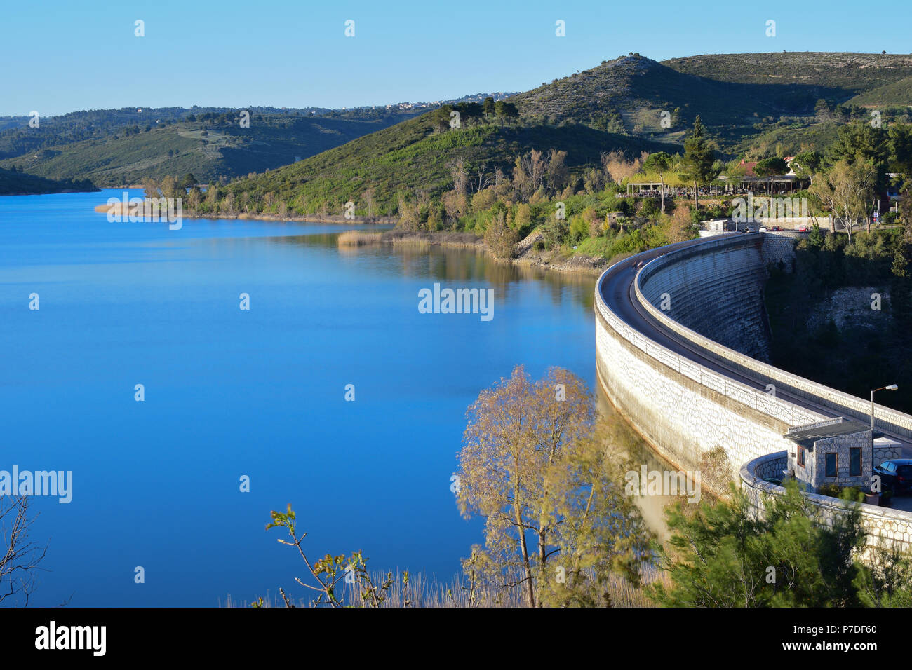 Marathonas lake water dam Stock Photo - Alamy