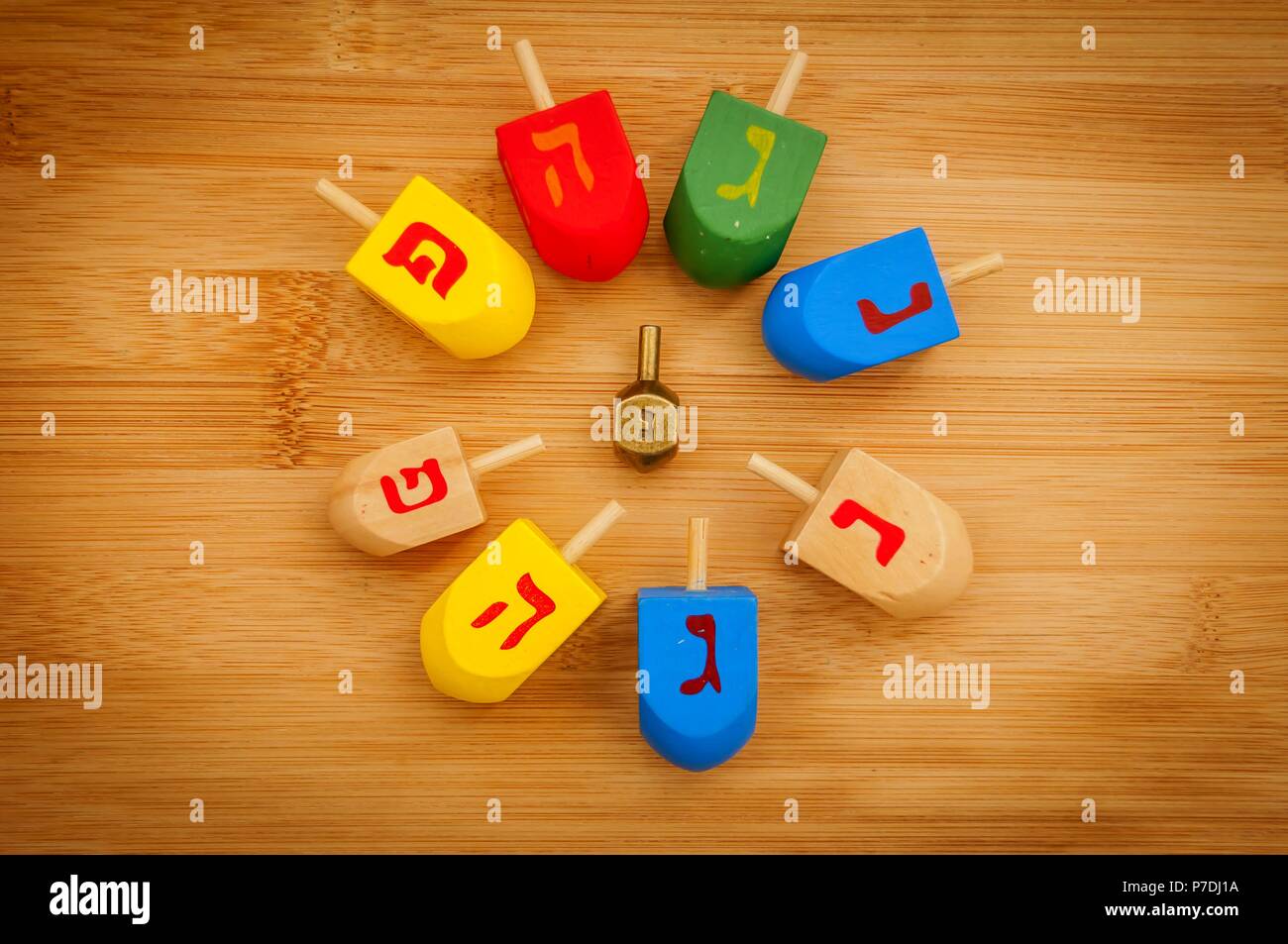 Hebrew letters hi-res stock photography and images - Alamy