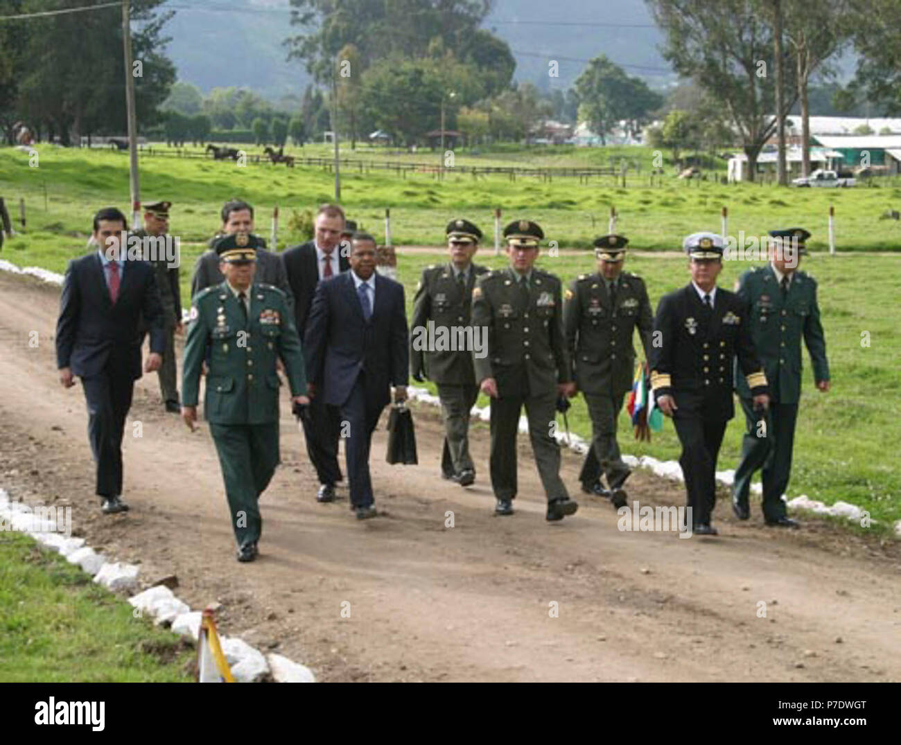 2007 Diplomatic Security Training 02 Arriving for the Handover of the ...