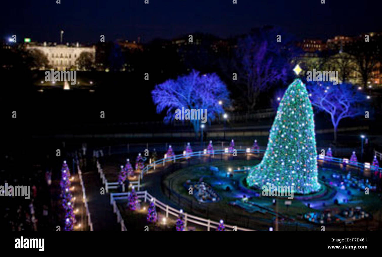 Dc christmas tree aerial hi-res stock photography and images - Alamy