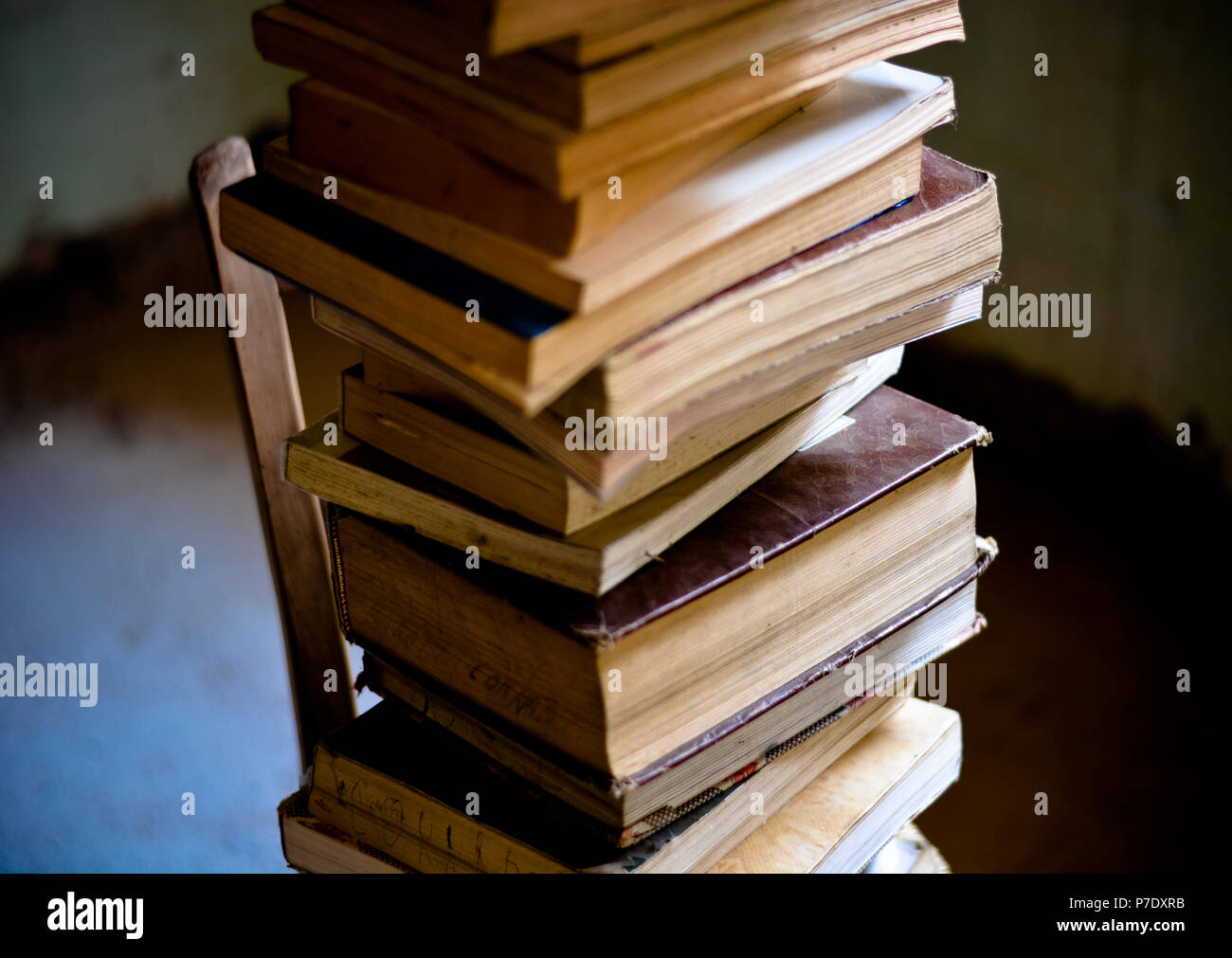 a pile of used books Stock Photo - Alamy