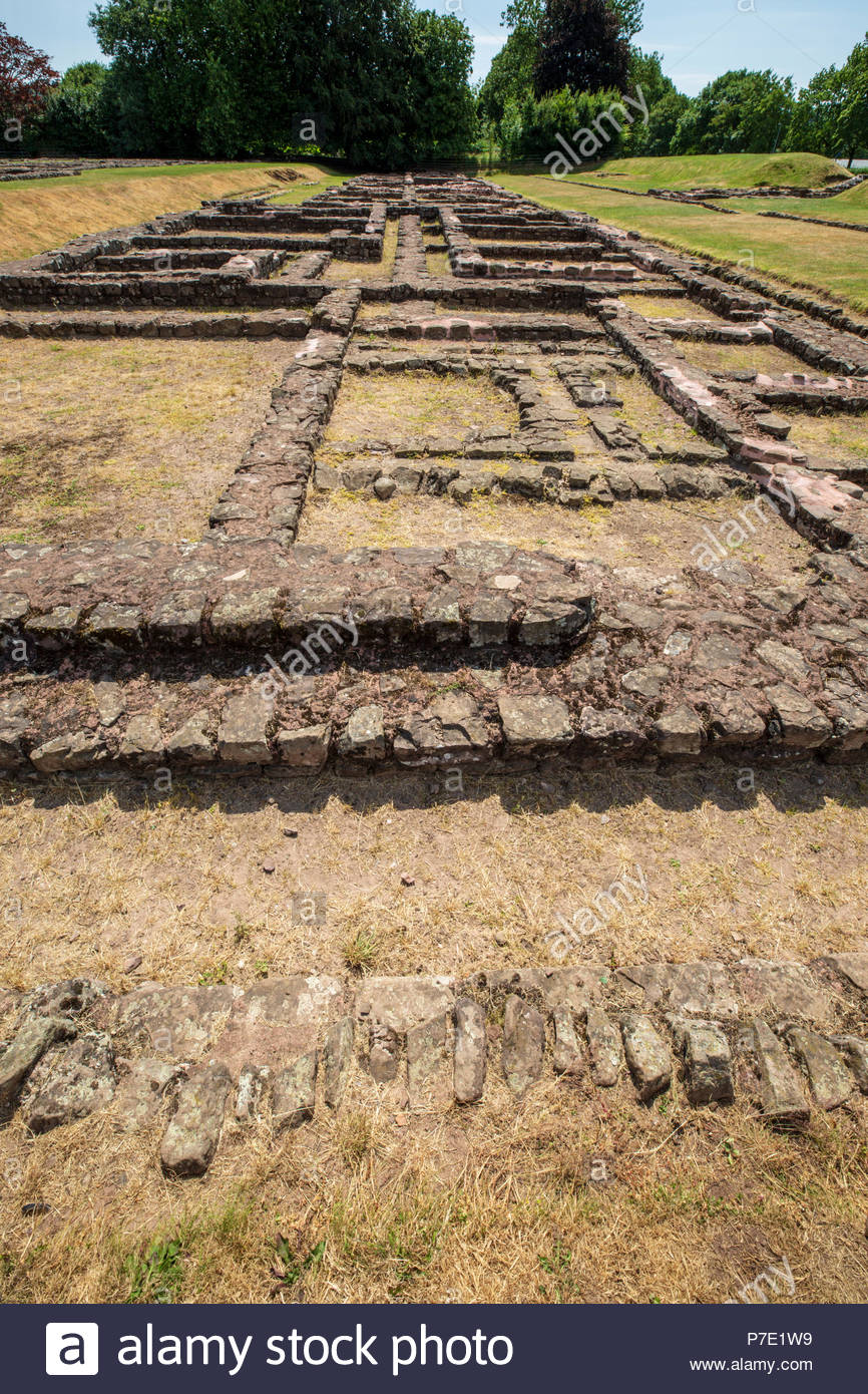 Roman Barracks Stock Photos & Roman Barracks Stock Images - Alamy