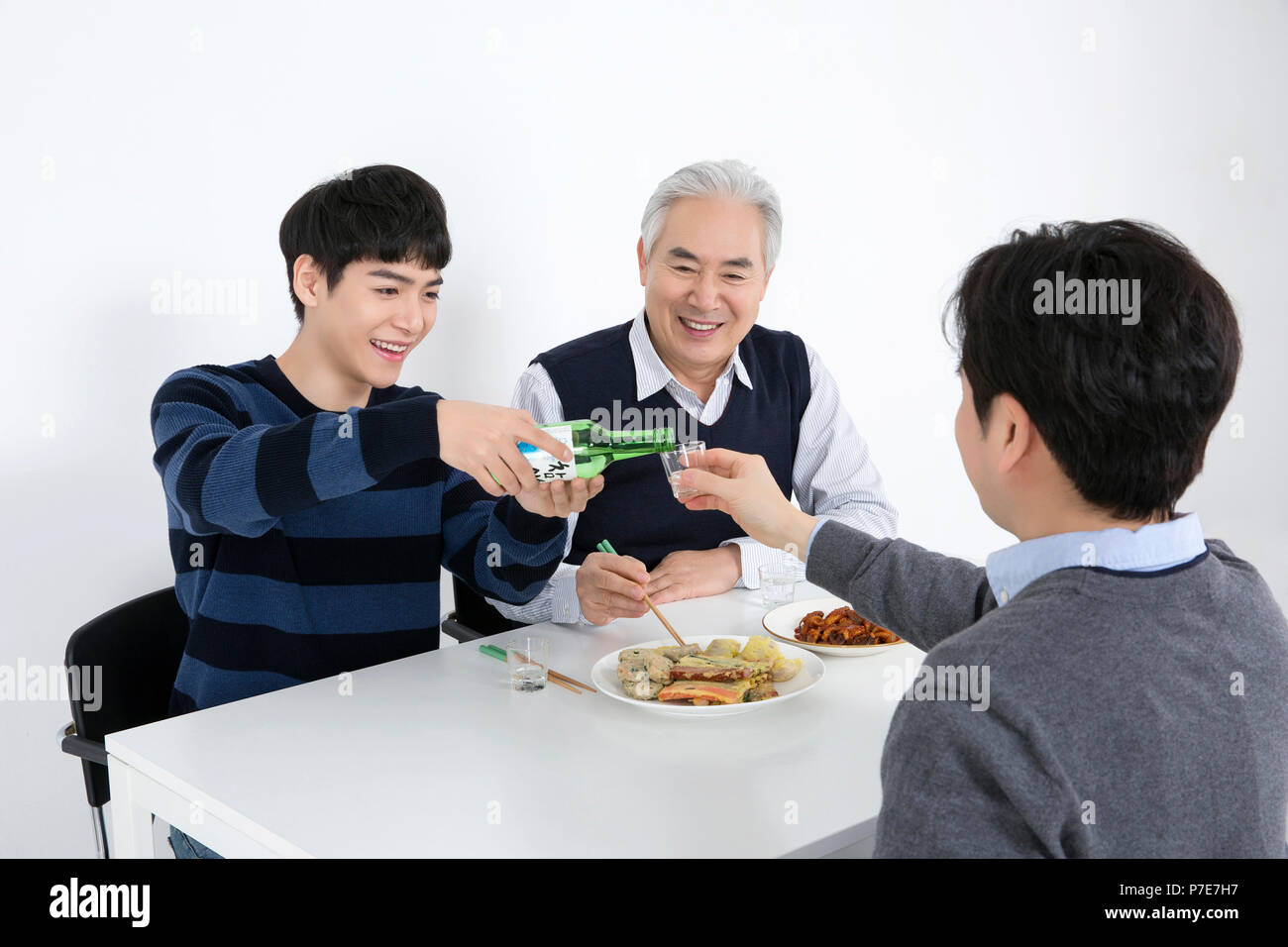 RF Photos- the Three Generation Family, friendship that transcends ...