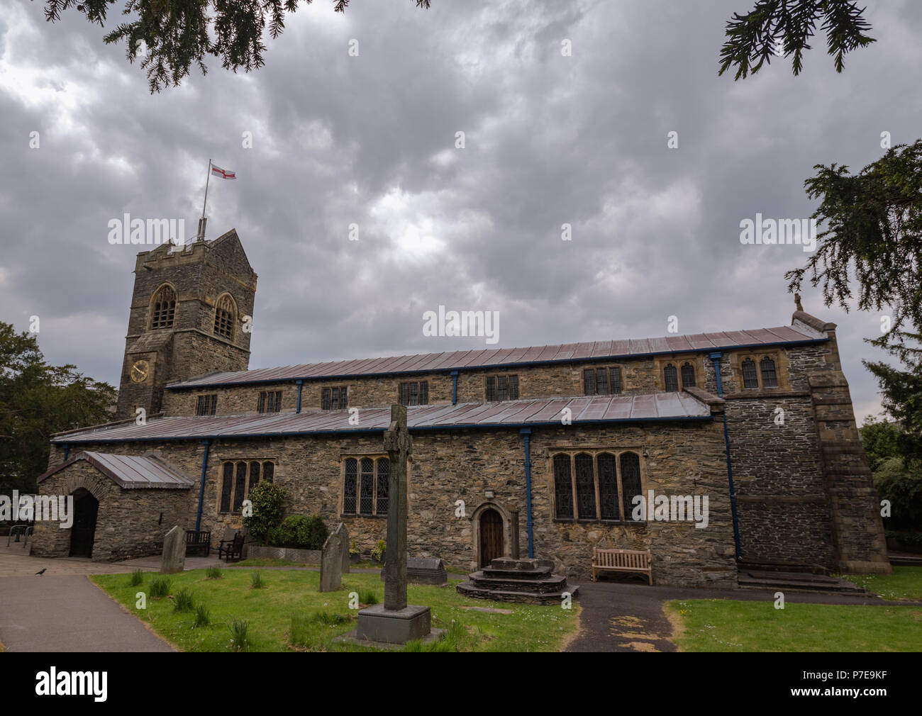 St martins church bowness on windermere hi-res stock photography and ...
