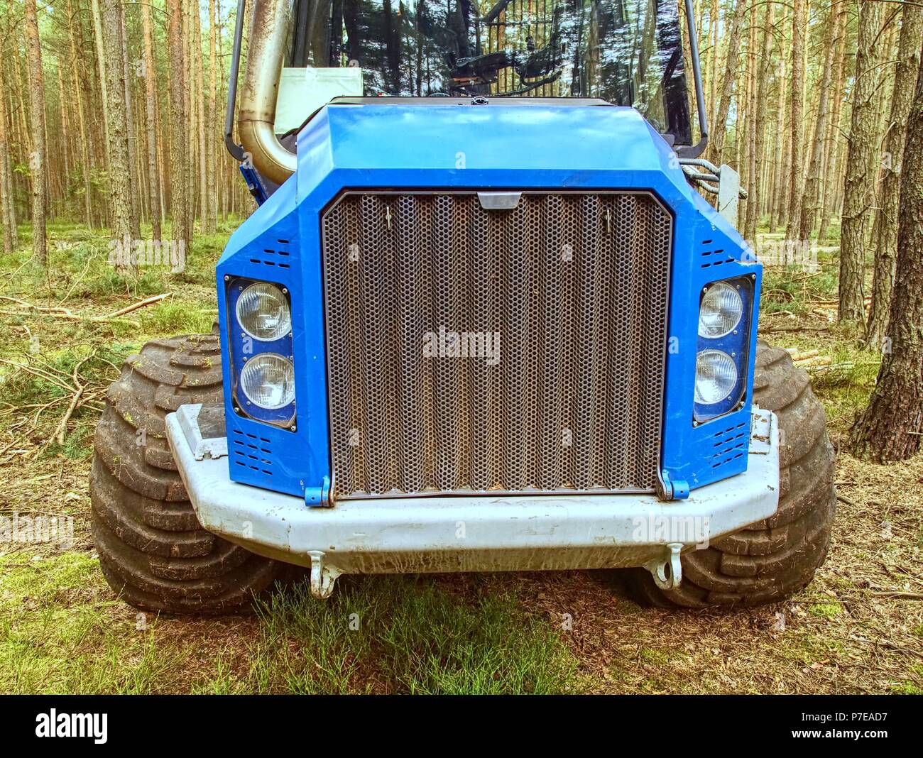 Heavy duty timber construction hi-res stock photography and images - Alamy