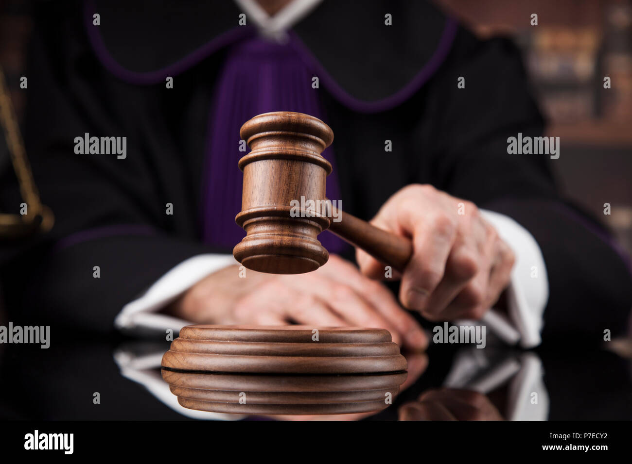 Courtroom, Judge, male judge in black mirror background Stock Photo - Alamy