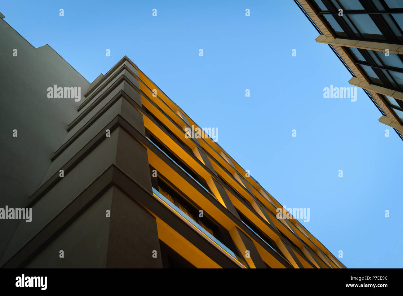 Electra building hi-res stock photography and images - Alamy
