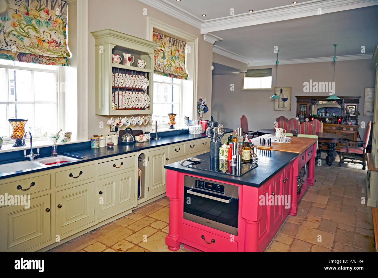 Property released Privately owned beautiful country manor house and ...