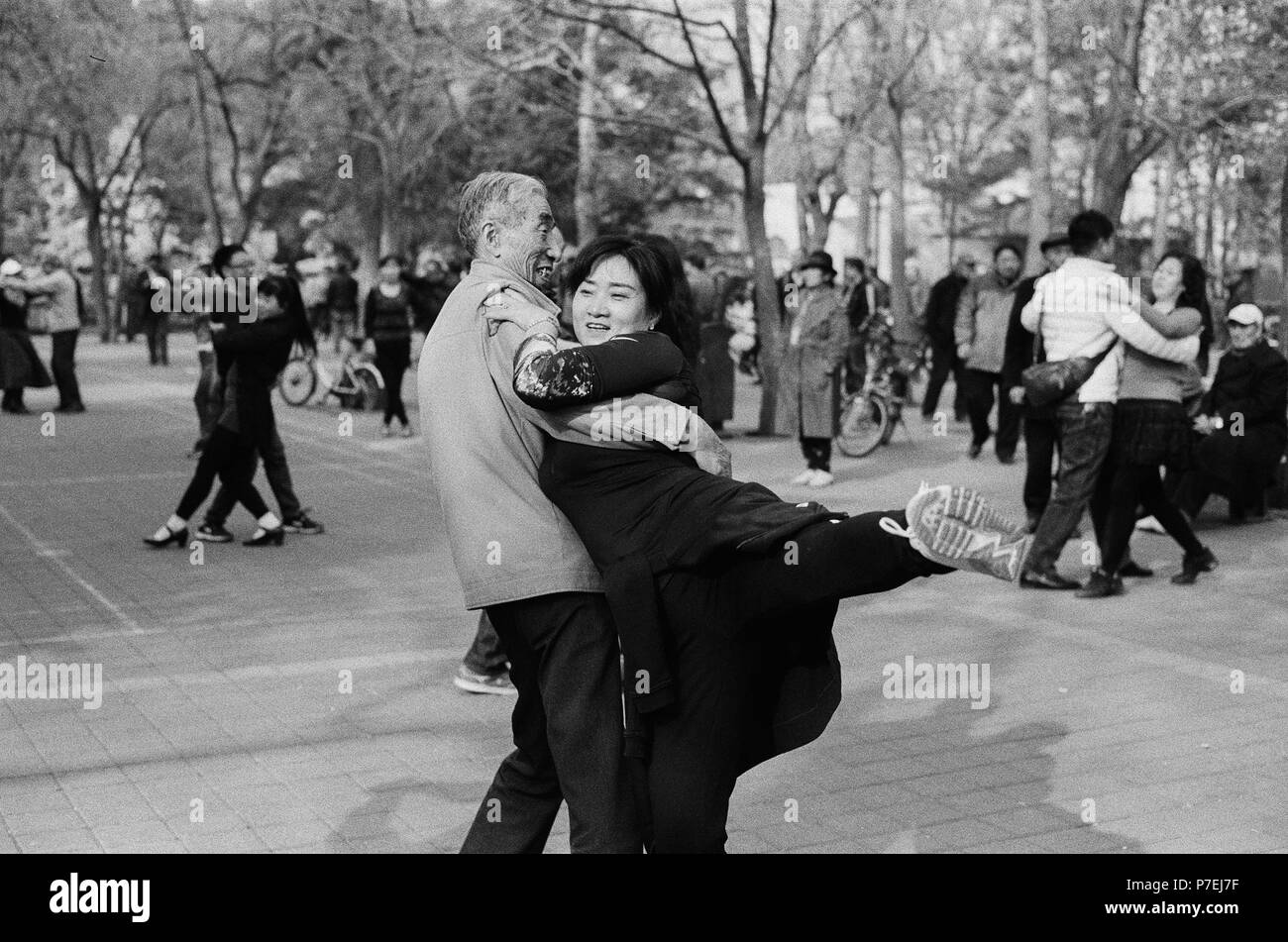 Bejing China couple dancing Stock Photo - Alamy