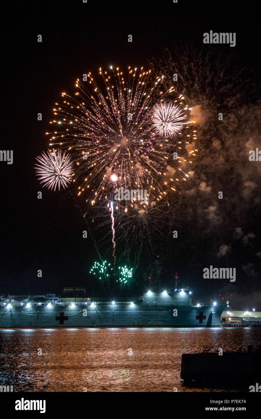 180704-O-N0842-1003 Pearl Harbor (July 4, 2018) Forth of July fireworks ...