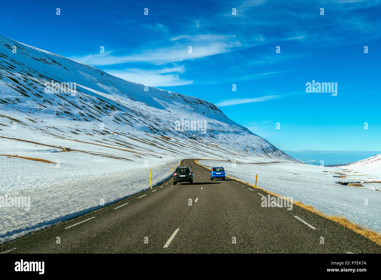 Driving in a straight line hi-res stock photography and images - Alamy
