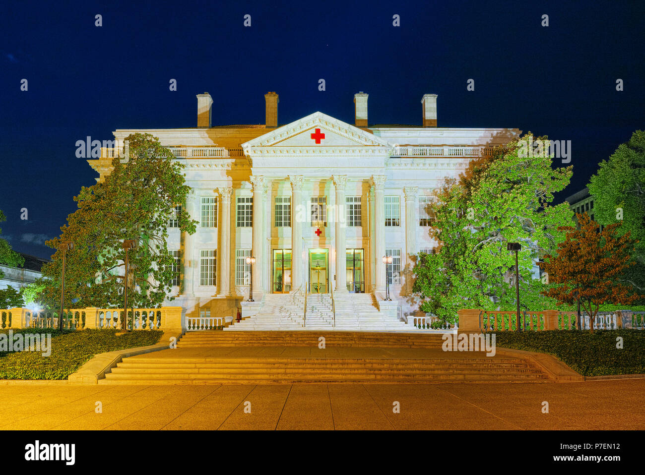 Red cross building washington dc hi-res stock photography and images ...