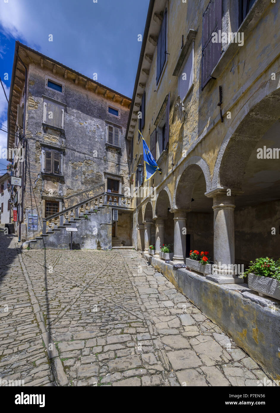 Mountain village Groznjan, Istria, Croatia Stock Photo - Alamy