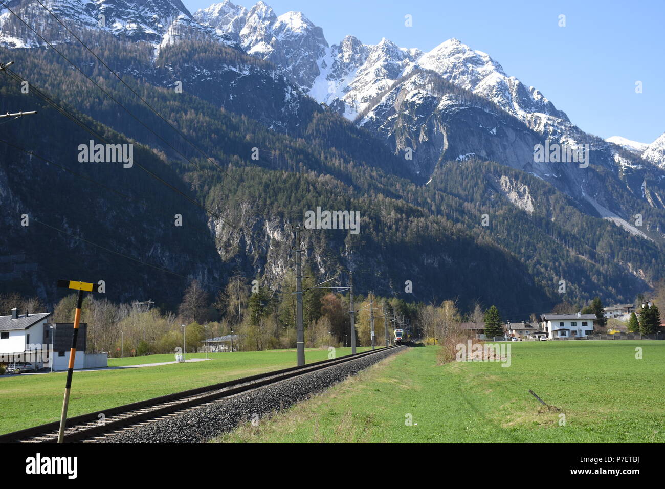 Eisenbahn, Gleis, elektrisch, Pustertalbahn, Bahn, Zug, Bahnlinie ...