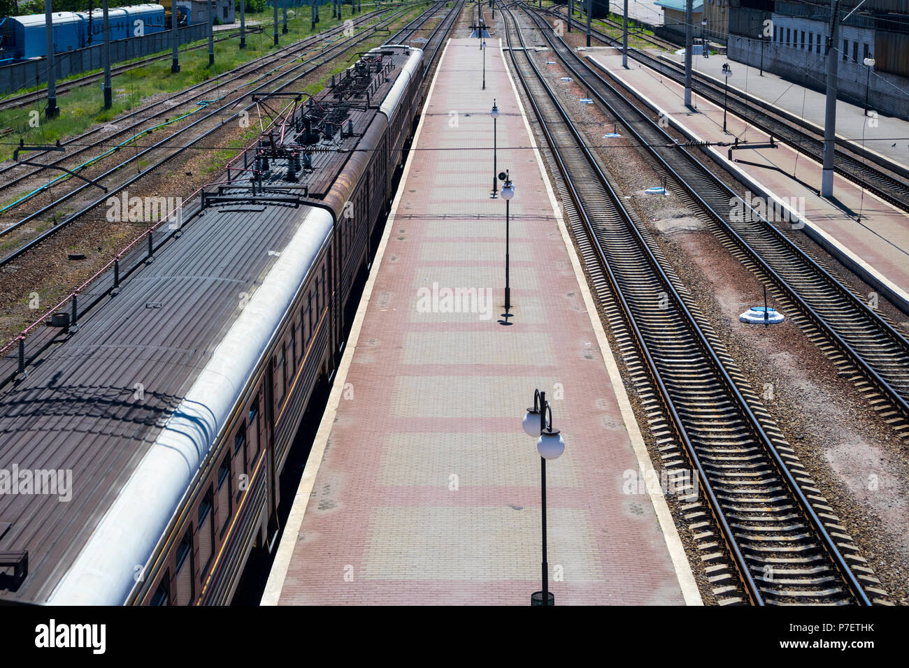 View suburban railway platform hi-res stock photography and images - Alamy