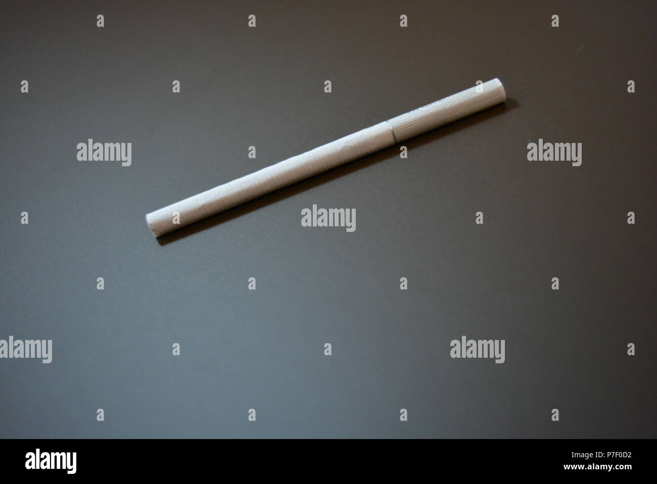 Thin Cigarettes High Resolution Stock Photography and Images - Alamy