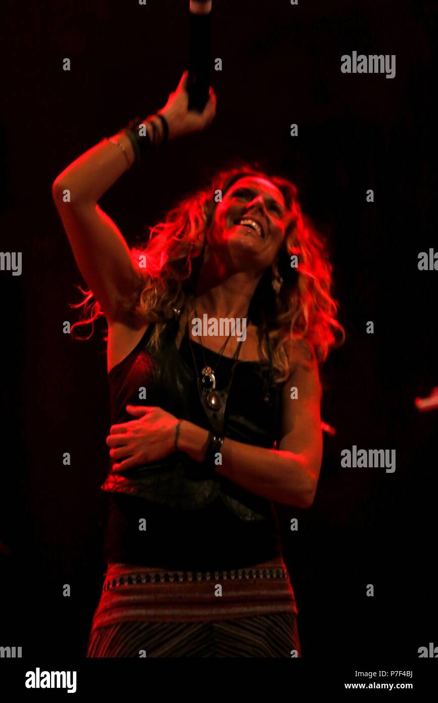 Chambao hi-res stock photography and images - Alamy