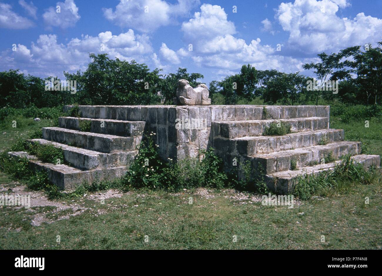Maya civilization. Uxmal city. Classical period. Puuc region. The altar ...