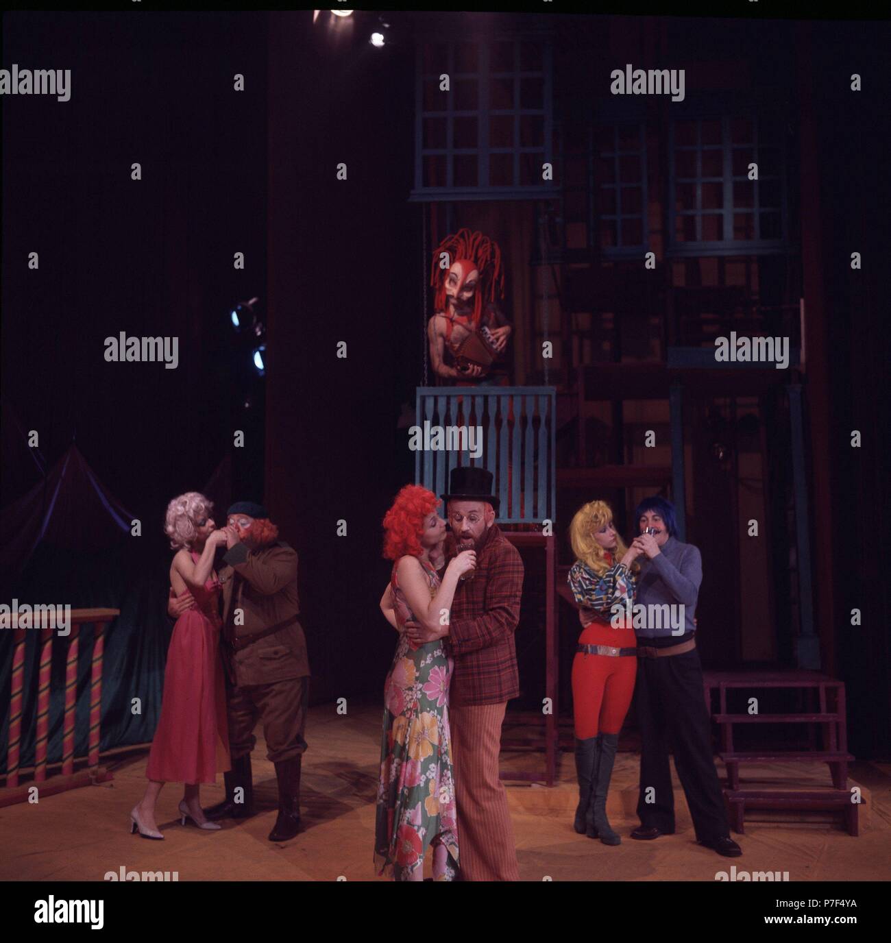 Actor teatral hi-res stock photography and images - Alamy