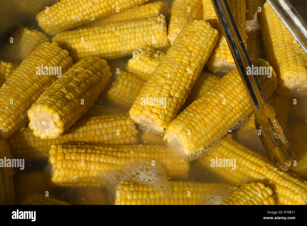 Salt boiling pot hi-res stock photography and images - Alamy