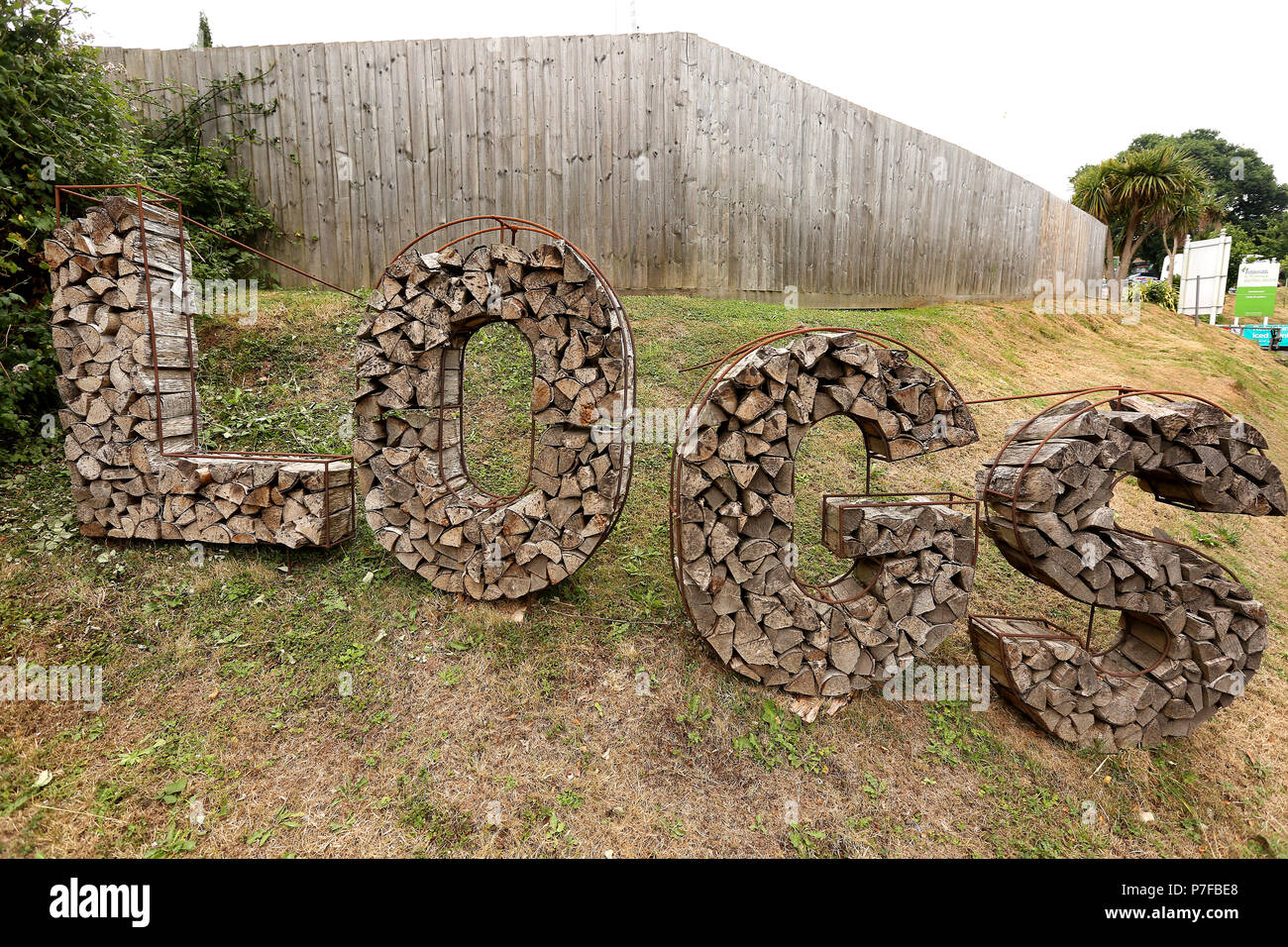 Picture of logs hi-res stock photography and images - Alamy