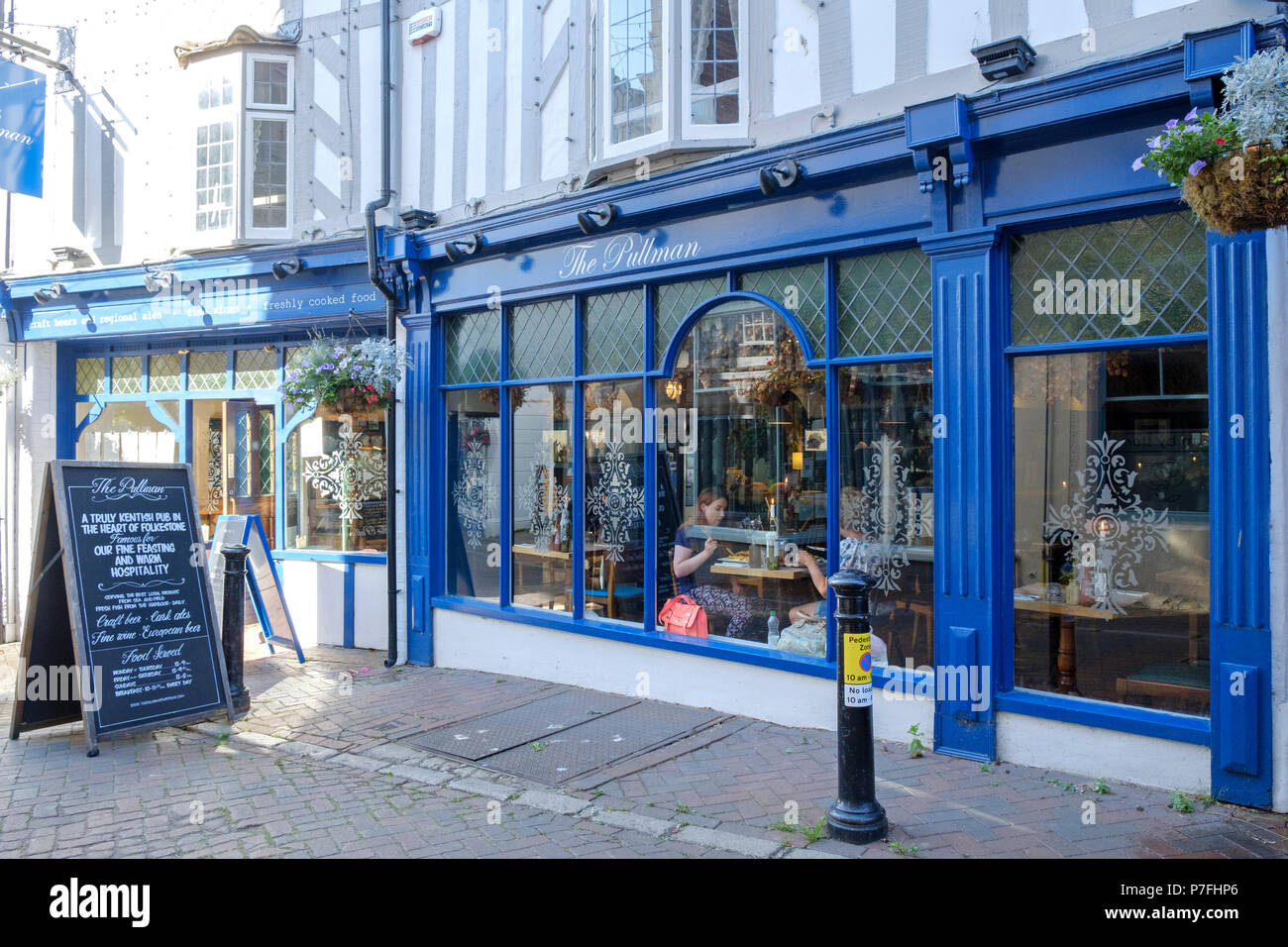The Pullman pub restaurant, Church Street, Folkestone Old Town, Kent ...