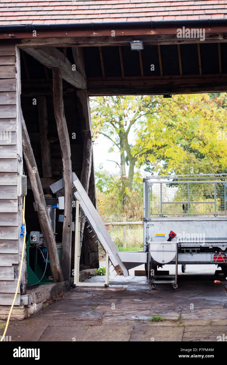 Farm trailer storage hi-res stock photography and images - Alamy