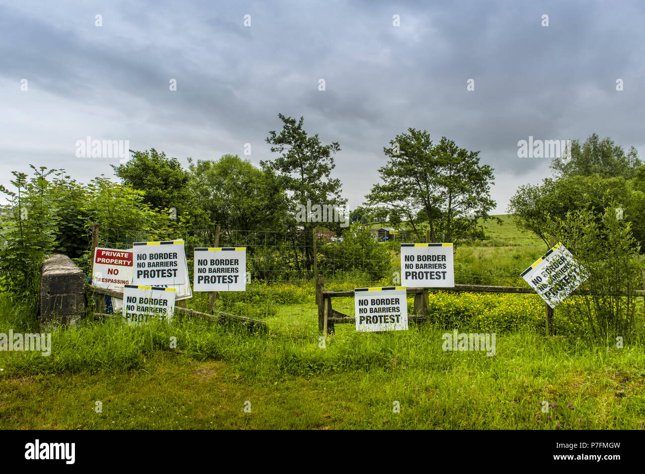 Irish border hi-res stock photography and images - Alamy